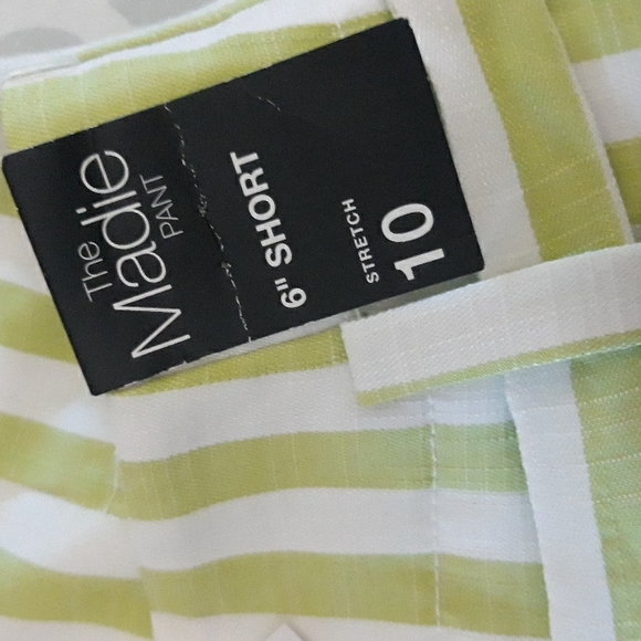 7Th Avenue Design Studio | Shorts | 7th Avenue Ny Madie 6 Short | Poshmark